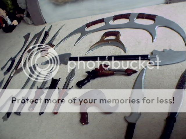 My screen used Klingon Weapons from Star Trek! | RPF Costume and Prop ...